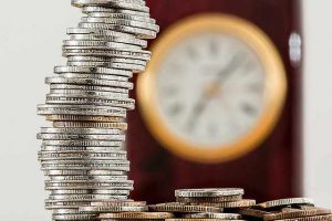 Lloyd’s Bank pensions transfer £4.8bn longevity risk. 2025 a record ...